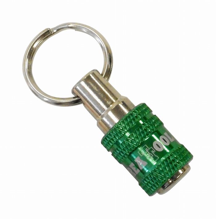 【商品詳細】六角軸ビットの収納に。用途：六角軸のビット工具の収納全長：約54mm質量：約18gカラー：グリーン取付け目安重量：100g以内注意：差込部と収納工具がキッチリ取付けされているか確認してください。高所作業での使用はしないでください...