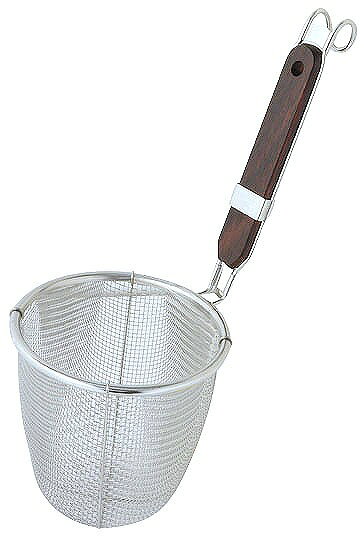 【商品詳細】堅牢性と耐久性を重視し、18〜8ステンレス線と板材でローズ柄をしっかりと固定。丈夫で錆びない衛生的な商品です。手にやさしい自然木ローズを板材でしっかり固定。用途：うどんあげ全長：約350mm重量：約236g揚げ部分/直径：約14...