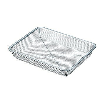 【商品詳細】角バットとピッタリセットできる角型ザルです。バットと合わせて下ごしらえ、解凍・冷蔵庫の保管に便利です。冷蔵庫内の食品整理やお料理の盛り付けにも便利です。ステンレス製の角型ザルです。食品はもちろん、場合に応じて多用途にご使用下さい...