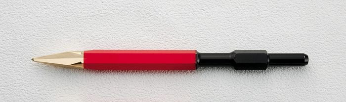 【商品詳細】エッジが鋭い為、破砕物への食いつき・食い込みが良く、破砕能力の向上により作業効率がアップします。エッジが長く持続する為、従来品より長時間使用できます。磨耗後の再研磨時には研磨量が少なく、短時間でエッジが再生できます。先端部に独特...