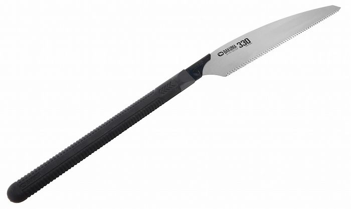【商品詳細】刃先には衝撃焼入を施してありますので耐久性に優れシャープな切れ味を長期間保てます。ゴム柄は手袋や汗をかいても滑らず、切断時の振動を吸収するので長時間作業でも疲労が少ない刃渡り：330mm刃数112製品サイズ（約mm）：710×5...