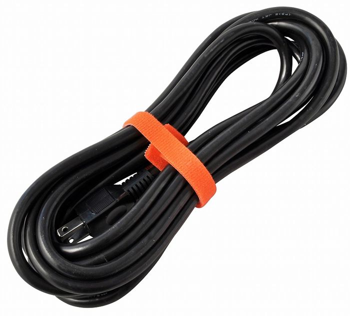 【商品詳細】カラーコードでイメージチェンジ。お手持ちの電動工具をカスタマイズ。超ソフトタイプです。電線仕様：芯数2×太さ0．75mm2コード長さ：5m付属品：コード用マジックベルト付色：ブラック用途：電動工具用電源コード【送料について】北海...