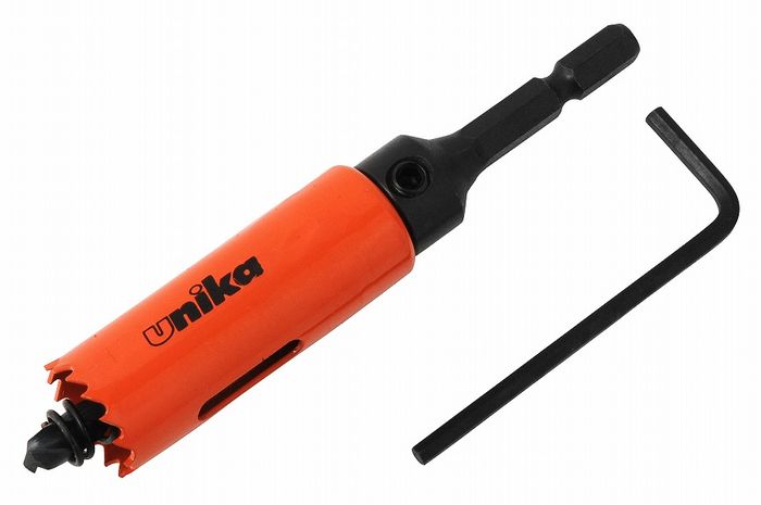 【商品詳細】有効深さ40mmを確保。ツバが無いため、明け継ぎ作業が可能。充電工具・充電ドライバーに特化した刃先仕様で、穿孔時のひっかかりやブレを軽減。インパクト軸シャンクの採用で、電気ドリルからインパクトドライバーまで幅広く対応。用途：薄鉄...