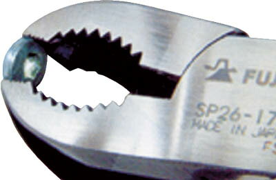 【メーカー型番】SP26-175【JANコード】4952520002674【ブランド】フジ矢【特徴】●プライヤーとしての機能に加え、先端部は小ねじなどをくわえることができるギザ構造になっています。●サビついたねじや特殊な形状のねじでも確実に...