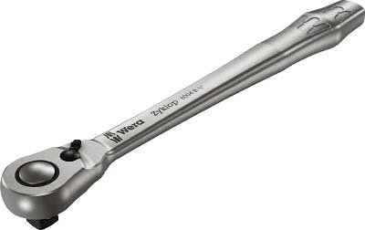 【メーカー型番】4034【JANコード】4013288174048【ブランド】Wera【特徴】●正逆回転の変更はヘッド部のチェンジレバーでおこないます。●ソケット脱落防止機構付です。●ヘッド部の厚みは非常にスリムで狭い箇所での作業性にも優れ...
