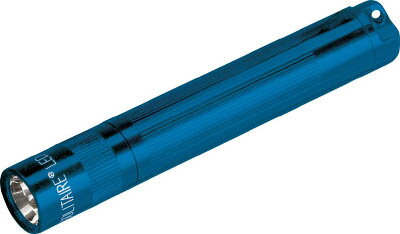 【メーカー型番】J3A112【JANコード】0038739600369【ブランド】MAGLITE【特徴】●単4形乾電池1個使用のコンパクトなキーライトです。●ヘッドを緩めると点灯、締めると消灯します。●ヘッドの回転によりワイド、スポットに切...