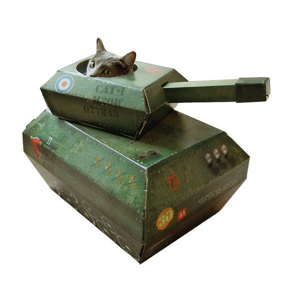 【商品説明】遊んだり隠れたり、遊び心満載のキャットハウスです。内部までリアルに再現した戦車型の段ボール製です。組み立て式で、戦車の上部を好きな角度にセットできます。【商品情報】■サイズ約 幅32×奥行40×高さ31（cm）■材質段ボール■生...