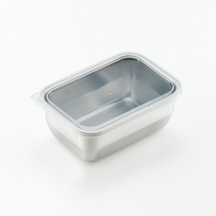 【商品サイズ】全長11.5×全幅16.5×高さ6.3cm【材質】本体/18-8ステンレスフタ/ポリエチレン（耐熱温度50℃、耐冷温度ー30℃）【生産国】日本【容量】810ml【製品重量】135g【包装込重量】153g （ビニール袋）【商品説...