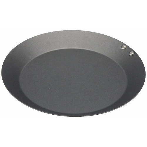 ■商品説明●ココパンは、出来たて熱々をそのまま食べられる「鉄のお皿」。●「クック&サーブ」をコンセプトに、フライパンをそのままお皿として使う、新しい「食スタイル」の提案です。●特殊熱処理(窒化)により、鉄フライパンの「3つの負」(1.空焼き...