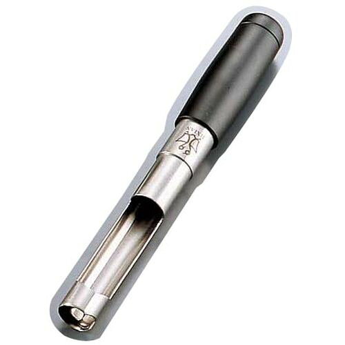 ジャクセン 18-8野菜抜細工用 ラセンヌキ BSI2101 JANコード 4905001270550●直径×全長(mm):φ19×190●材質：ステンレス■簡単キレイ。■とっても大変な丸いかざり料理も誰でも簡単、思いのままに球体が作れます...
