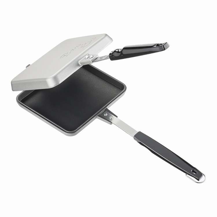 ●アルミテフロン加工●食パンにお好みの食材をはさみ、バター・マーガリン等をひいて両面焼くと、ふっくらとした一味ちがった「ホット・プレスサンドイッチ」の出来上がり。【代引きについて】こちらの商品は、代引きでの出荷は受け付けておりません。【送料...