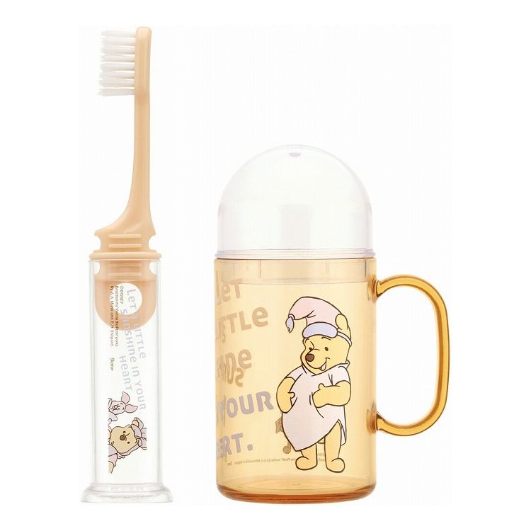 ※このページは「くまのプーさん」の商品ページになります。【商品詳細】お出かけや旅行、学校などに持って行きやすいジョイント式歯ブラシと、コップにもなるケースのセットです。歯ブラシは自立するので立てて乾かせて衛生的♪取っ手付きのケース本体はコッ...
