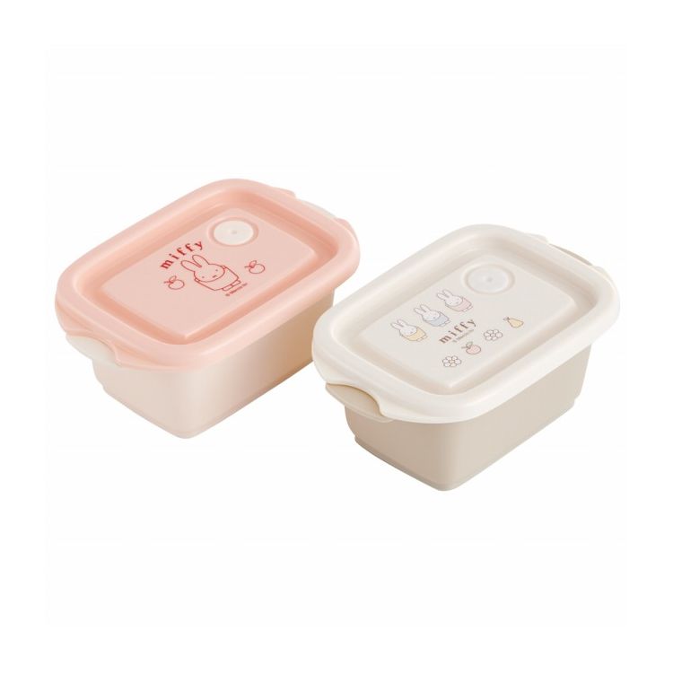 【商品詳細】フタをしたまま電子レンジOK。エアーバルブ付き。スタッキングOK。収納時はコンパクトに。フタの開閉が簡単なユニバーサル設計。柄違い2個セット！【商品サイズ(約)】サイズ：133×86×55mm容量：240ml【品質表示】フタ・本...