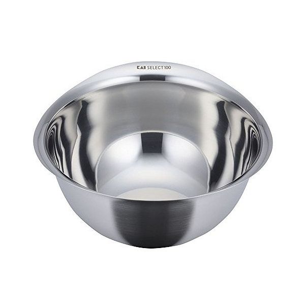 貝印 SELECT100 ボウル 17cm DF5002JANコード：4901601205244【商品詳細】泡立てる・和える・混ぜるの作業に使いやすいカーブと深さ。持ち上げやすい形状を重視してふち巻きを仕上げました。同サイズのボウル・ざる・...