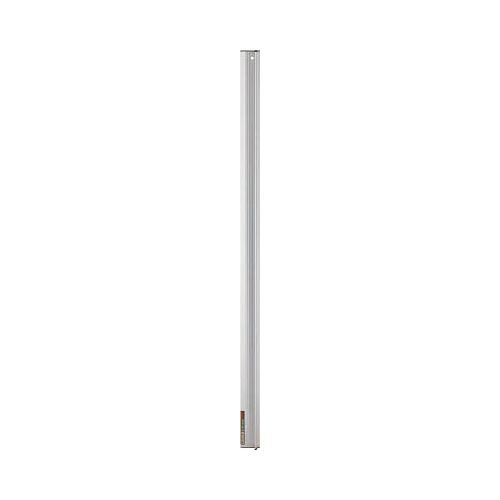 【メーカー型番】CTG-S1200【JANコード】4975364069245【ブランド】タジマ【特徴】●軽くて丈夫な高精度アルミを採用しています。●刃の乗り上げから手指を護る高さ25mmのガード付です。●底面に2列の滑り止めゴムを埋め込み配...