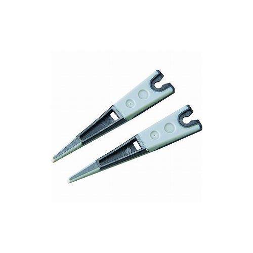 【商品スペック】■特長・P-640-J交換用チップ・チップは静電気対策されたポリプロピレンとエラストマーの二重成形です。■用途■仕様・全長(mm)：48・幅(mm)：10・先端幅(mm)：1.5・先端：ソフト直型・適合本体：P-640-J■...