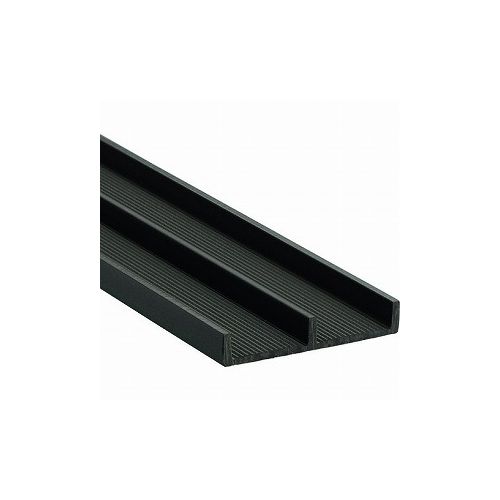 【商品スペック】■特長・樹脂製なので、熱伝導率が金属に比べ低いです。■用途・簡易内窓用下レールに。■仕様・色：ブラウン・幅(mm)：30.5・奥行(mm)：915・高さ(mm)：5■仕様2・簡易内窓用フレーム＆レール■材質／仕上・PVC■セ...