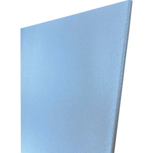 【商品スペック】特長●プラベニヤの樹脂量の半分以下で製造された環境にやさしい養生ボードです。●発泡ボードですので加工性がよく、カッターで簡単にカットできます。●床養生、壁養生に最適な養生ボードです。●ハーフカットを入れることにより折り曲げて...