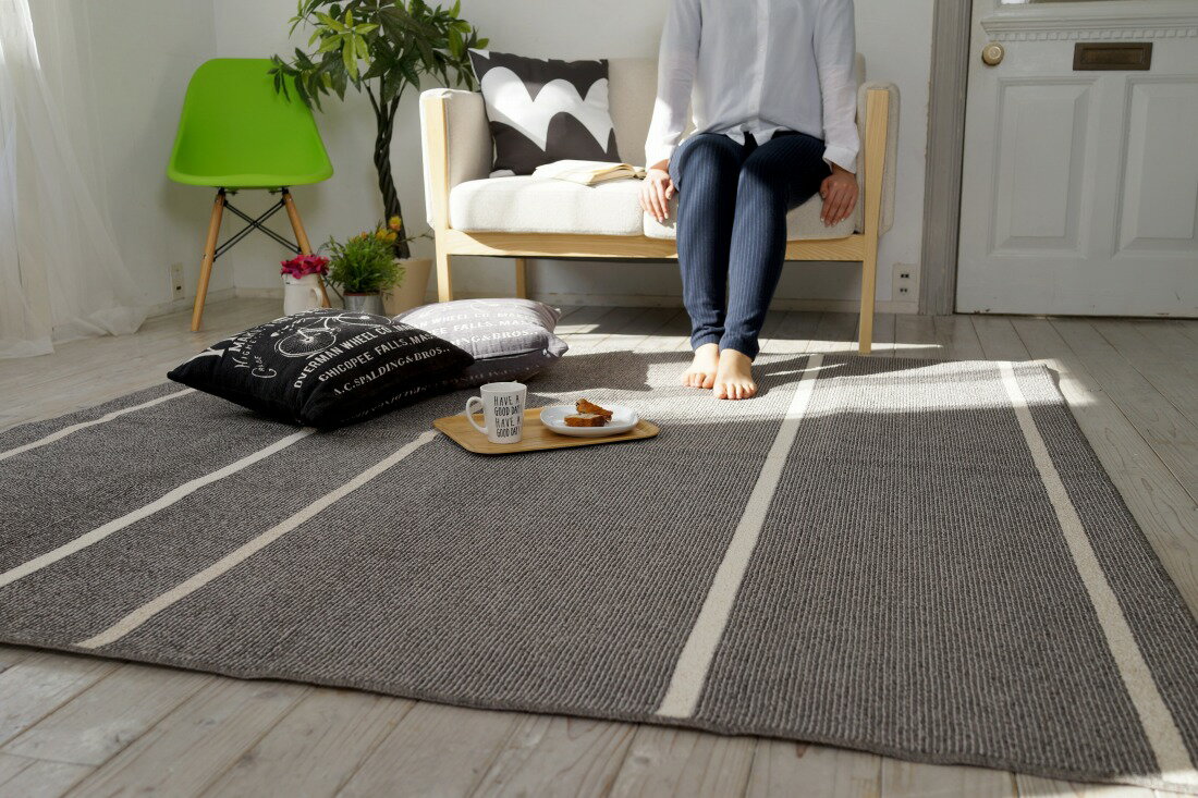 サイズ:190×190cm 生産国:日本 パイル長:6.5mm/5mm 裏面:滑り止め加工 機能:ウォッシャブル 機能:防ダニ 機能:ホットカーペット対応 ご使用方法:手洗する際には、説明書をよくお読みの上手洗いしてください。【代引きについ...