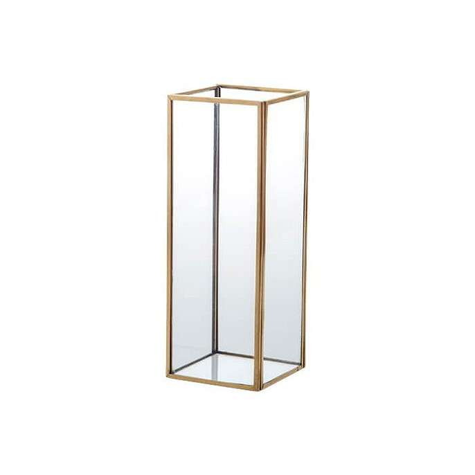 【商品説明】真鍮のアンティークのような風合いが魅力のフレームポットです。インテリアとしても大活躍です。生産国:中国素材・材質:ブラス・ガラス商品サイズ:W8×D8×H22cm【代引きについて】こちらの商品は、代引きでの出荷は受け付けておりま...