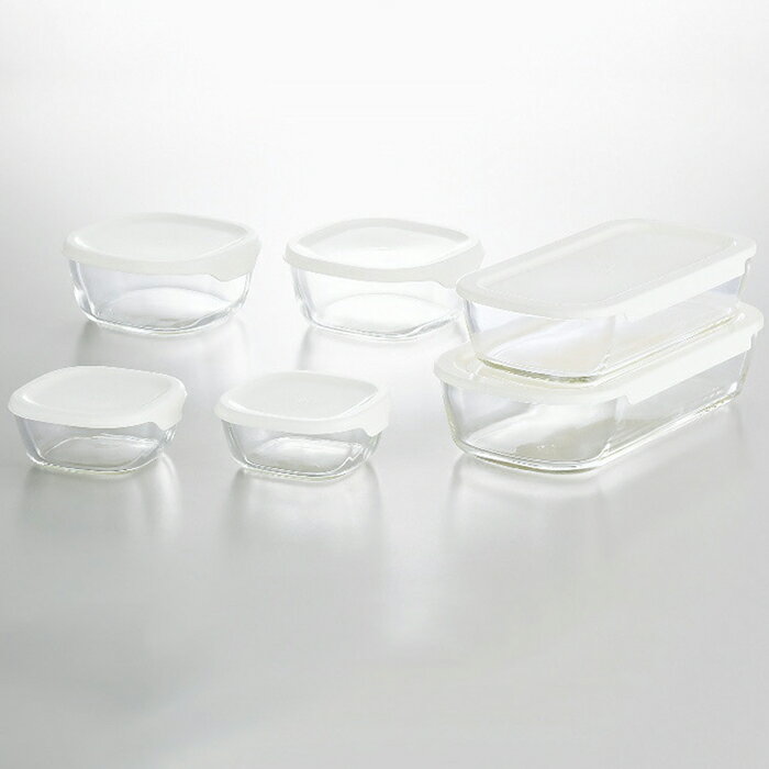 【商品詳細】調理してそのまま食卓へ。長方形の保存容器は冷蔵庫の奥行きを活かした省スペース収納。フタをしたまま電子レンジ、フタを外してオーブンOKです。色々な料理の保存・調理に使える6個セットです。現品サイズ・内容:27×14.5×6.2cm...