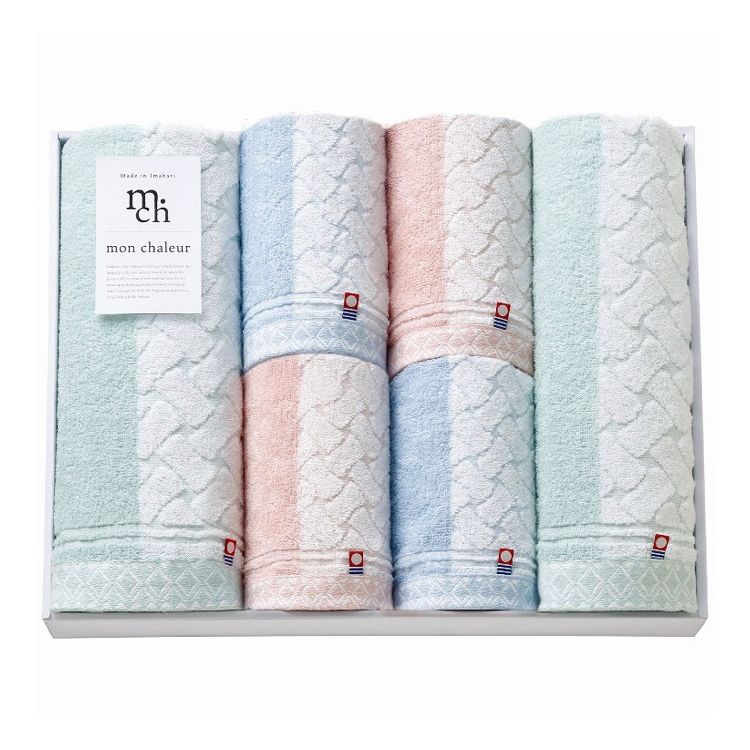 縦に2つのやさしい色配色が特徴的な、今治伝統の技術で織り上げられたタオルは使い始めはじめから吸水性がよくふんわりした風合いが長続きします。【商品区分】雑貨【商品内容】40×110cmバスタオル2枚・28×75cmフェイスタオル4枚・綿100...