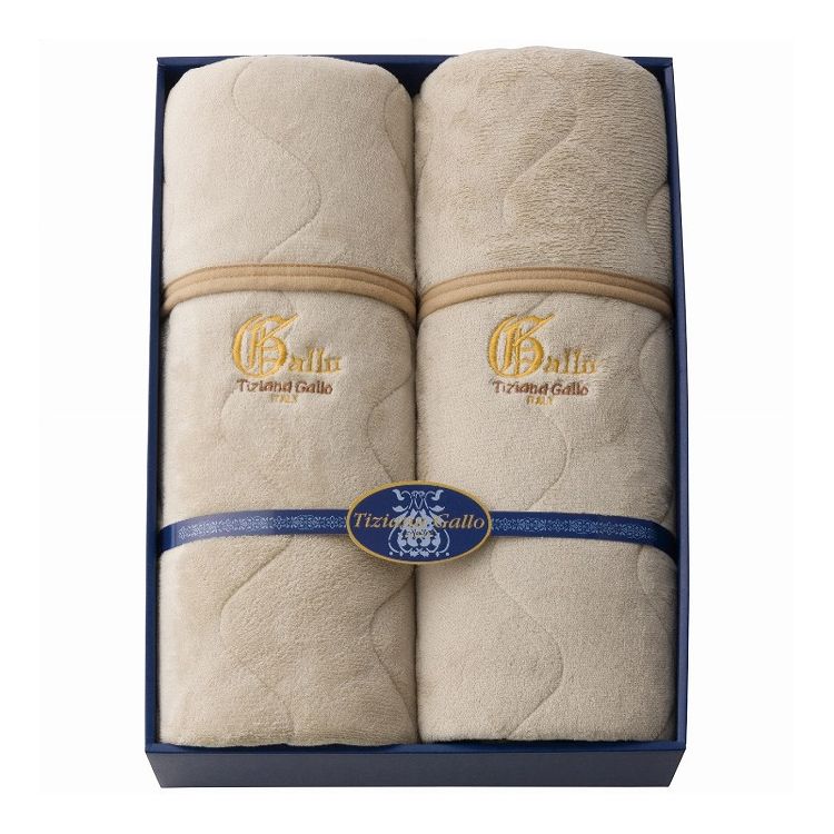 ふわふわの感触に包まれてあったか快眠。【商品区分】雑貨【商品内容】100×205cm敷パット2枚・表地:ポリエステル100％・裏地:ポリエステル80％・綿20％・詰めもの:ポリエステル100％・［中国製］【メーカー名】杉本産商【製造生産地】...