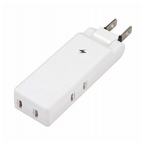 【商品特長】●雷サージフィルターが雷などの過電圧から接続機器を保護します。●コンパクトサイズなのでスペースを気にせず配線できます。●プラグはホコリや湿気によって発生するトラッキング火災を予防する絶縁カバー付きです。●180°動くスイングプラ...