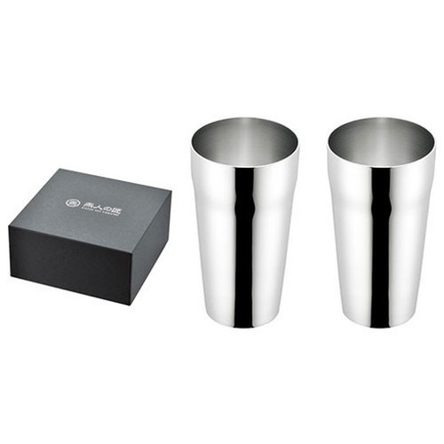 磨きだけではない匠の技が光るタンブラー。保冷・保温に優れた二重構造。内面ヘアーライン仕上げ。メーカー型:ET-1001内容物:本体(約300ml)(約φ73×132mm)×2材質:18-8ステンレス(二重構造)原産国:日本製箱サイズ:約16...