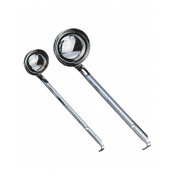 玉虎堂製作所 18-8ろう付けレードル 90cc 054210JANコード：4538962790098規格：容量 90ccサイズ：直径×柄長φ75×250mmサイズ容量1：φ75×250mm材質：18-8ステンレス生産地：燕三条【HACCP...