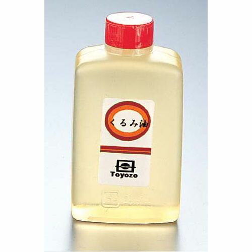 中村豊蔵 くるみ油 （約90ml） XAB0101 JANコード 4562219721030●容量(ML):90●材質：クルミ■・麺棒や、そば道具の木部にごく薄く塗布してご使用ください。■・湿度を保ち道具の変形を防ぎ長持ちさせます。【送料に...