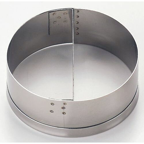 遠藤商事 18-8いちご等分器 2ッ切 BIT0401 JANコード 4905001358272●規格:2ッ切●直径×高さ(mm):50×20●材質：18−8ステンレス【送料について】北海道、沖縄、離島は送料を頂きます。