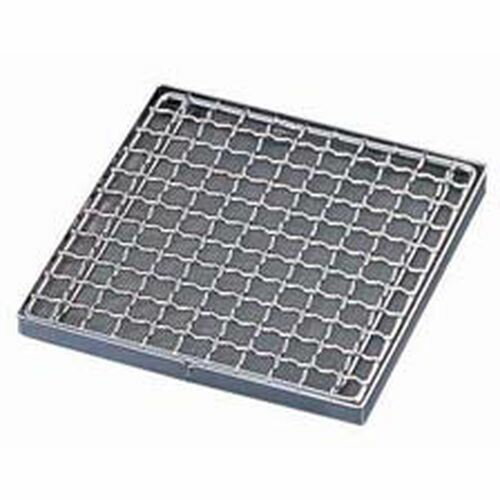 スリースノー 18-8海鮮耐熱アミ 角型セット 小 QTI2702 JANコード 4905001317910●サイズ:小●間口×奥行×高さ(mm):130×130×10●材質：ステンレス鋼■材質:上網/18-8ステンレス 下網枠/18-8ス...