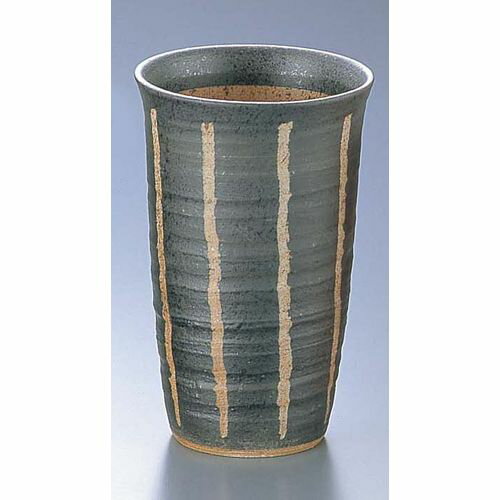 エムズジャパン 彫十草カップ 黒 D03-24（大） RKP7102 JANコード 4560342473215●メーカー品番:D03-24●サイズ:大●直径×高さ(mm):75×120●容量(cc):300●材質：陶磁器■瀬戸焼【送料につい...