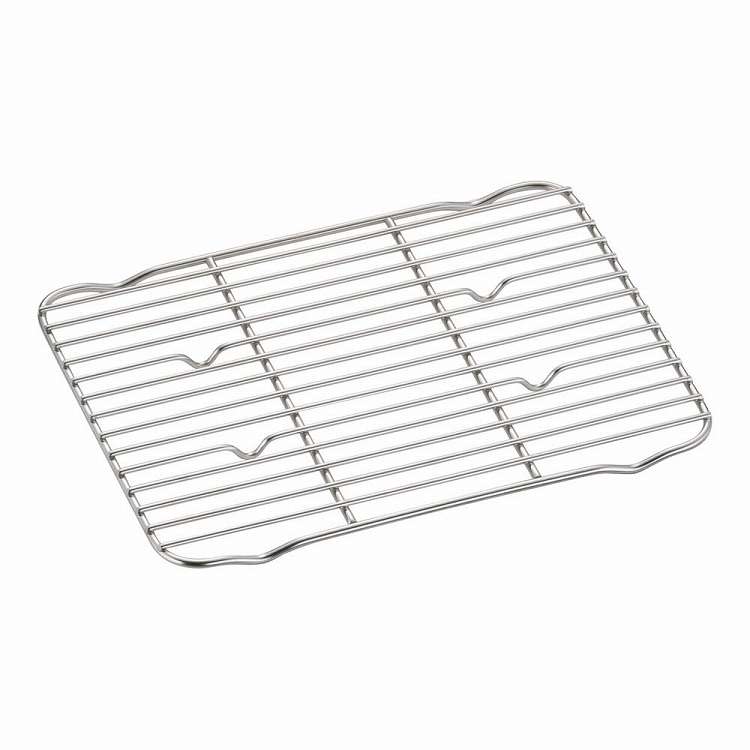 ●強度重視ストロングタイプ●強度アップ……外枠φ4mm(2〜12枚取):、φ3.5mm(15〜21枚取):の線材を採用。さらにアミ目にもφ2.5mmを使用しました。●変形解消……外枠に足をつける事で、アミ全体の下がりを防止します。※バットア...