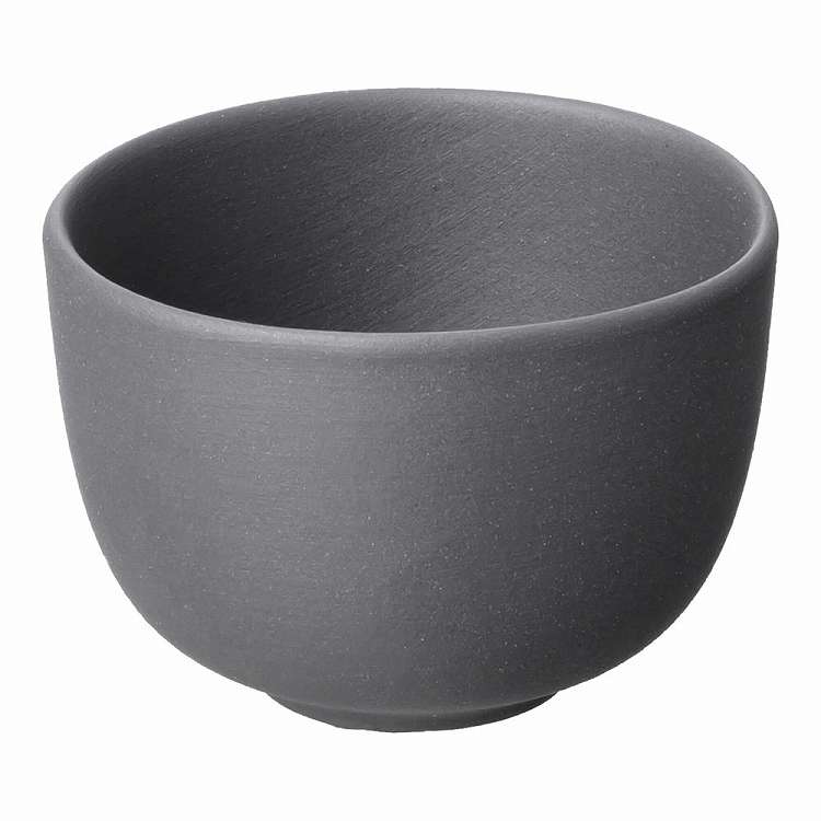 ●材質:磁器●FROMBLACKCERAMICCOMESBASALT...●バサルトシリーズの黒の色は、黒の磁器の素材によるものです。自然の粘板岩の色を目指してデザインされたもので、磁器の特性を生かし高温で焼成され、無孔のため様々な熱源に対...