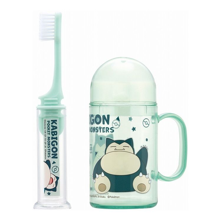 ※このページは「ポケモン カビゴン」の商品ページになります。【商品詳細】お出かけや旅行、学校などに持って行きやすいジョイント式歯ブラシと、コップにもなるケースのセットです。歯ブラシは自立するので立てて乾かせて衛生的♪取っ手付きのケース本体は...