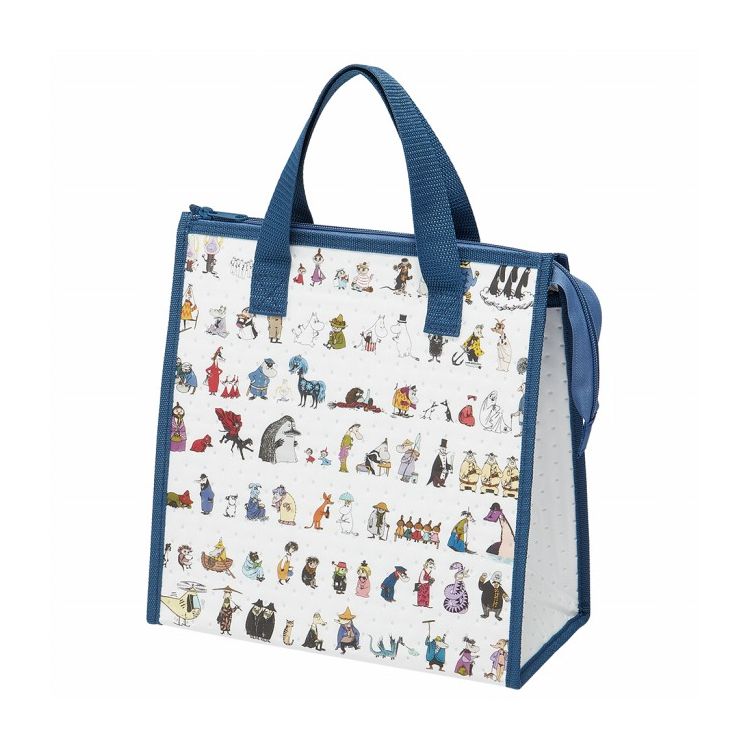 【商品詳細】お弁当箱とマイボトルが一緒に入る便利なサイズ♪マチ幅12cmの少し大きめのランチバッグです。ちょっとしたお出かけの普段使いとして、おサイフやスマホなどの小物を入れても便利！サブバッグとしても大活躍します。※密封タイプではありませ...