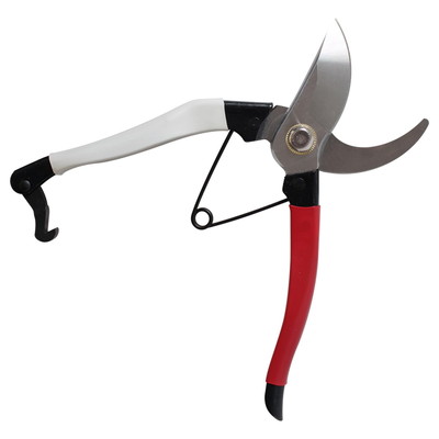 【商品説明】●強力曲刃仕様で生木を軽快に切断できます。●樹脂グリップ付きで滑りにくくスムーズに開閉を行えます。●ストッパー付きで携帯や保管に便利。●サイズ（mm）：200×50×20●質量（g）：190●材質：刃部/刃物鋼柄部/スチール・P...