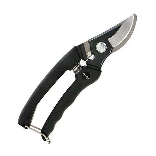 【用途】●剪定・整枝作業用。【商品説明】●高品質の日本製です。●刃先にかけての板厚が薄くなっており、枝に対しての食い込みが良いため、楽に切断できます。●弾力性のあるエラストマー樹脂が切断時の衝撃を吸収し、手への負担を軽減します。《スペック》...