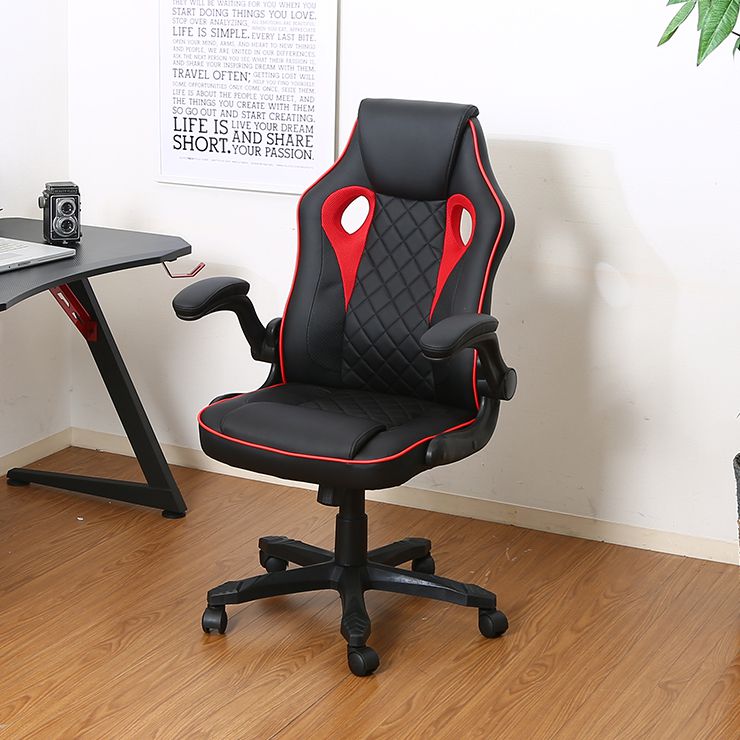 ■サイズ幅65.5×奥行63×高さ103〜111cm (座面高さ：42〜50cm)■材質PU/ポリエステル/スチール■原産国中国■組立品■特徴デザインゲーミングチェアです。キャスター付きなのでスムーズに移動することができます。ガス昇降機能付...