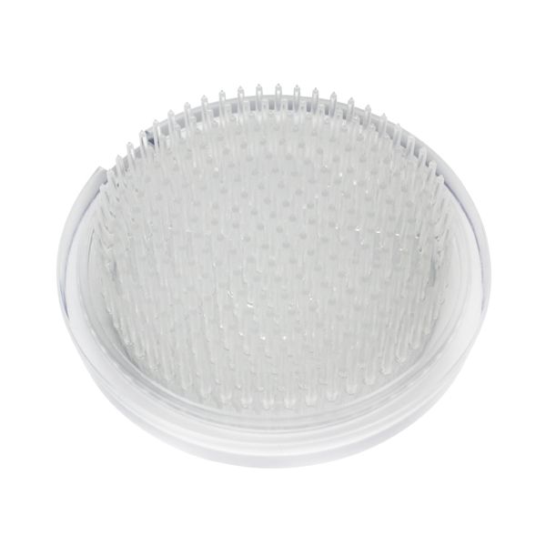 【商品特長】【用途】剣山。【機能・特徴】生け花用です。吸盤付でガラス器などの花器でも安定吸着します。【仕様】●色：クリア。●サイズ：幅78×奥行78×高さ26mm（吸盤含む）。【材質】●剣山：ポリカーボネイト。●吸盤：PVC。【注意事項ほか...
