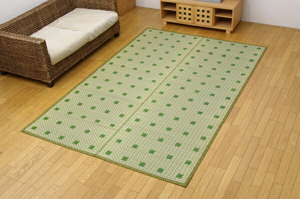 【商品詳細】■特徴国産（九州産）い草を使用しています。一本一本が太く、表皮が厚く、繊維がキメ細かいので弾力性があり、耐久性に優れています。い草には空気の自然浄化作用、湿度の調節作用などがあります。また汚れにくく、使用するうちに黄金色に変化し...