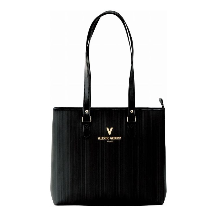 シックな黒がデイリーからビジネスまで幅広いシーンで大活躍。【セット内容】商品290×330×130mm【商品サイズ】-【材質】PVC商品重量：300g箱サイズ：白箱350×410×40mm備考※メーカー都合により、デザイン・内容等が変更にな...