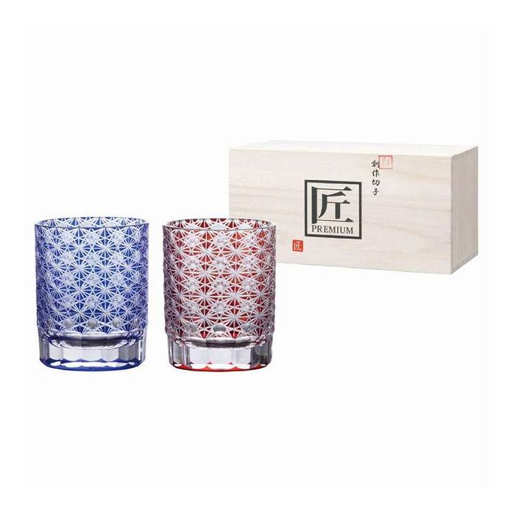 僥倖…特別な日を彩る、高級感と芸術性が奏でる華やかさをアイテムのすべてが熟練の職人により生み出されており、細部まで心を込めて仕上げられています。クラフトマンシップにあふれたアイテムはまさに、「手仕事」と呼ぶにふさわしい逸品です。【セット内容...