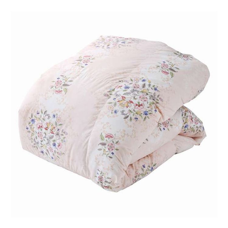 ミントンは英国王室御用達ブランドです。独特のハドンホールの柄をあしらいました。日本製【セット内容】-サイズ：約150×210cm重量/容量：1.5kg箱サイズ：-材質：ふとん側:ポリエステル100%、詰めもの:ホワイトダックダウン85%（1...