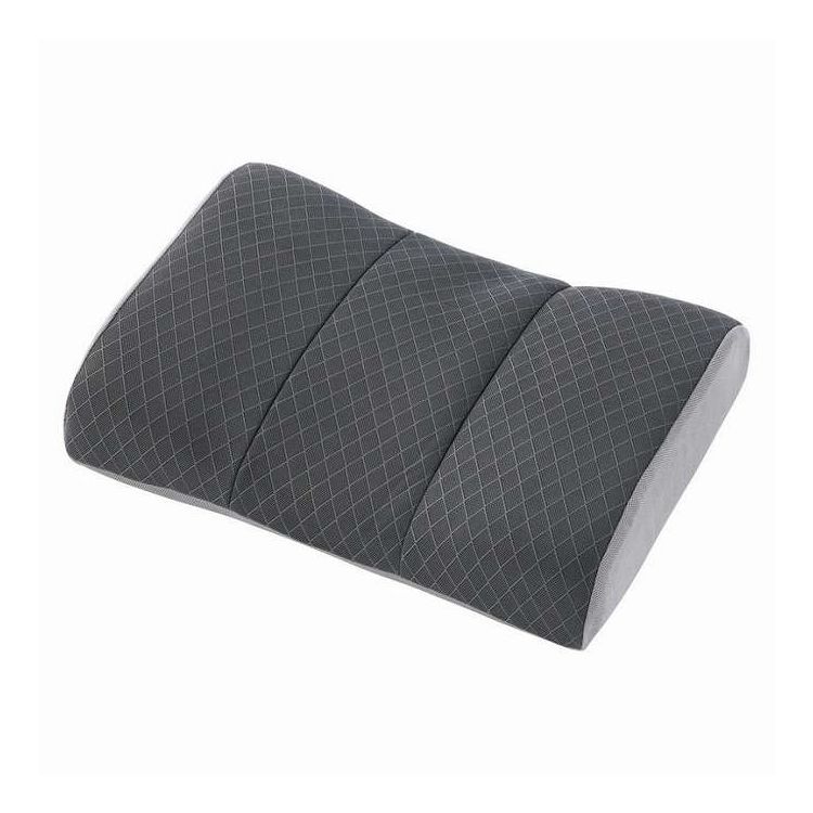 長時間の運転やデスクワークでの腰への負担を軽減します。腰部分に優しくフィットするカーブ形状。通気性に優れたはにかむメッシュ生地適度なクッション性で優しくサポート。ズレ防止!固定ベルト付き【セット内容】-サイズ：約40×30cm重量/容量：-...