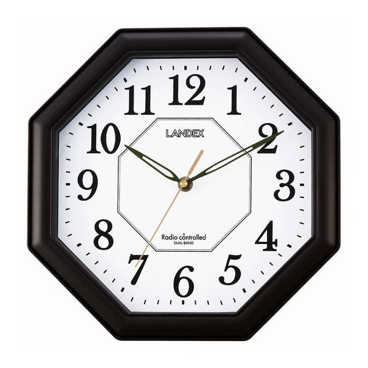 数字がハッキリ分かる視認性抜群の電波掛時計。八角仕上げで洋室・和室にも似合います。★単3乾電池1本使用（別売）【セット内容】-サイズ：28×28×4.5cm重量/容量：0.6kg箱サイズ：5×29.2×29cm材質：HIPS樹脂【代引きにつ...