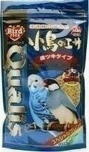 【商品詳細】・小鳥たちの健康維持のため、フェカリス菌とフラクトオリゴ糖を配合しました。・皮むき作業が小鳥の運動になる皮付きタイプです。原材料(成分)皮付ミレット、皮付キビ、皮付ヒエ、皮付カナリヤシード、クロレラ添加アワ、大麦若菜添加アワ、パ...