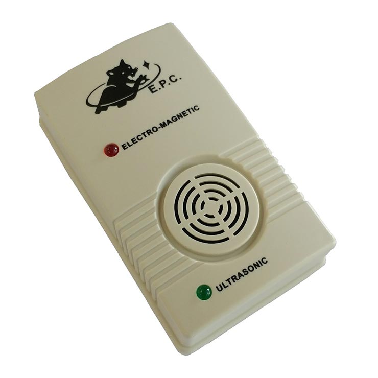 商品サイズ：幅6.7×奥行5×高さ11.3cm130g材質：ABS樹脂原産国：中国完成品電源：AC100V50/60Hz消費電力：9W（最大）超音波と電磁波でネズミを追い出し侵入を防ぐ！コンセントに差し込むだけで簡単にセットできます。薬剤な...